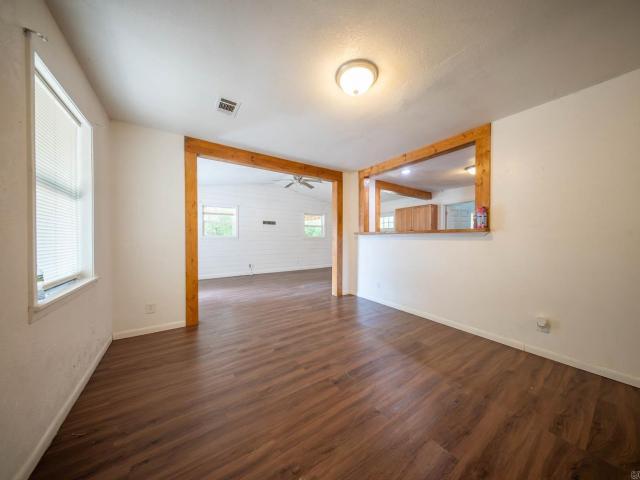 35 N Goodwin Street