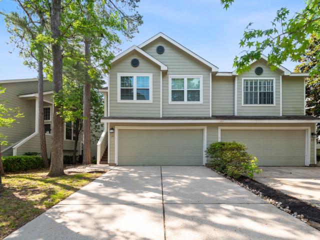 35 N Walden Elms Circle