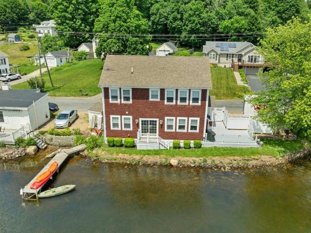 35 North Shore Road
