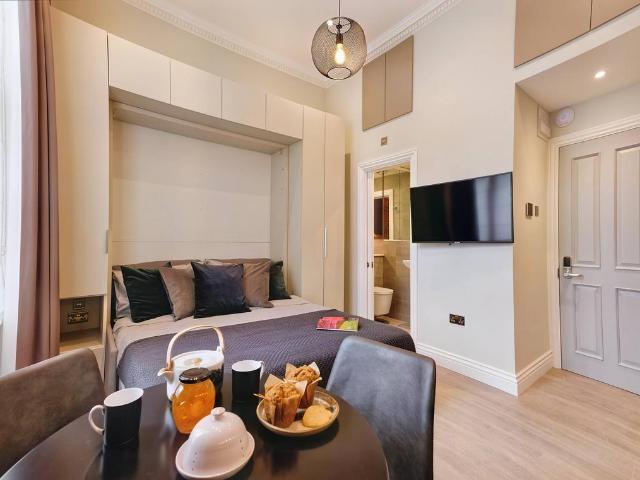 35 Nottingham Place, London W1U Studio to rent £3,445 pcm £795 pw