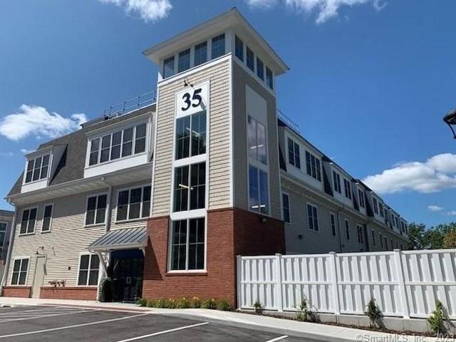35 Old Quarry Rd #B6, Ridgefield, CT 06877
