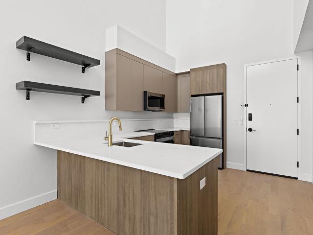 35 Orchard St # 803