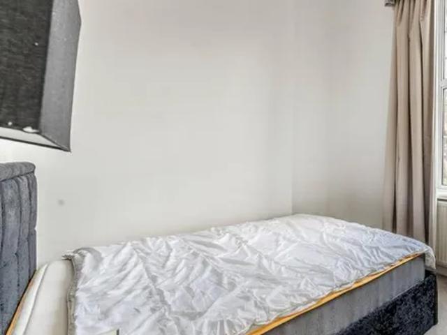 35 Ovington Square, London, SW3 1LN, United Kingdom | 1 bed apartment for rent #136500561 | Rentberry