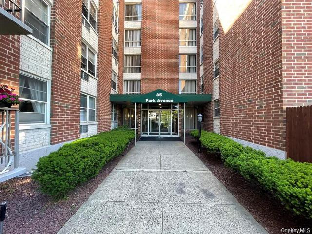 35 Park Avenue 6G