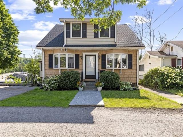 35 Perkins St, Quincy, MA 02169