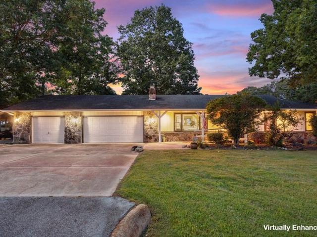 35 Pine Cone Dr, Mountain Home, AR 72653