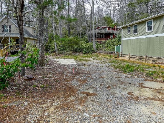 35 Pine Loop