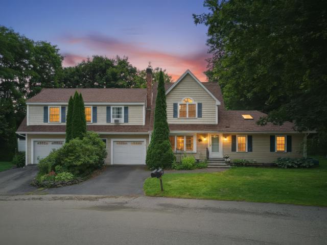 35 Pleasant Street