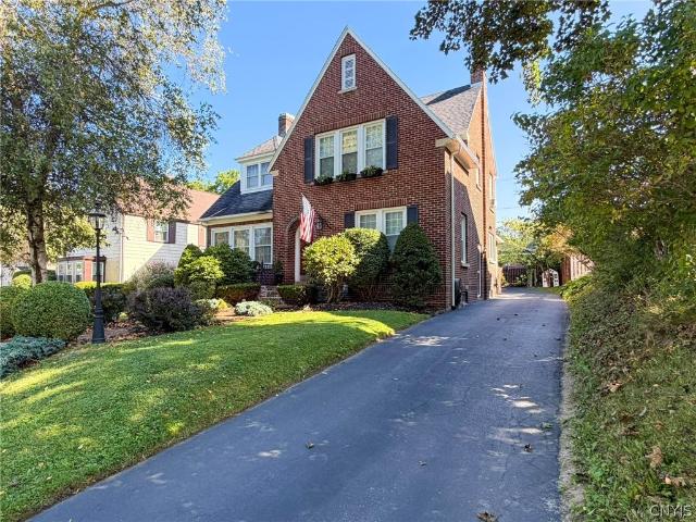 35 Proctor Boulevard