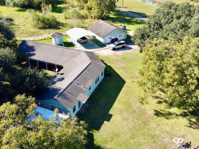 35 Private Road 815, Markham, TX 77414 | MLS #91131 | Compass