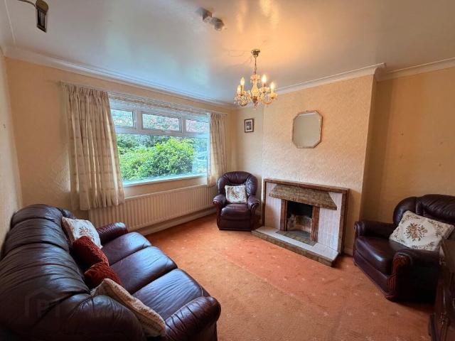 35 Prince Edward Park, Stranmillis, Belfast, BT9 5FZ