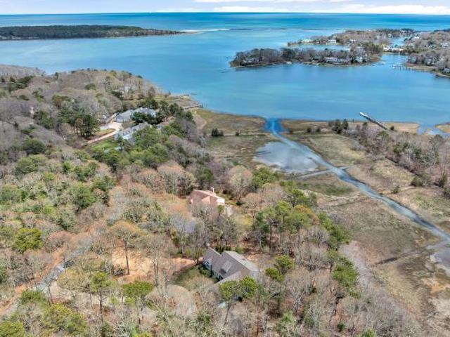 35 Punkhorn Point Rd, Mashpee, MA 02649 | MLS #22601