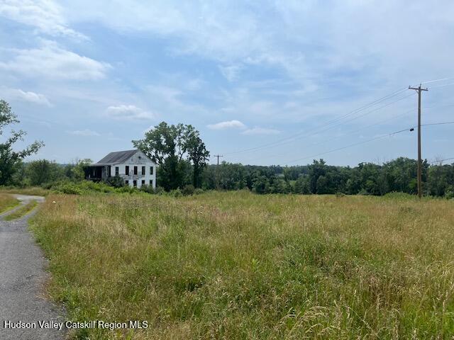 35 Pulcher Avenue
