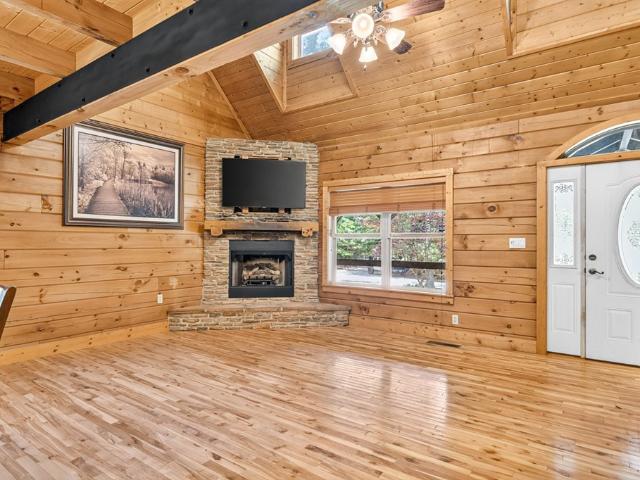 35 Ridge View Lane