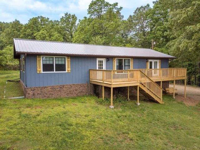 35 River Bend Rd, Mammoth Spring, AR 72554