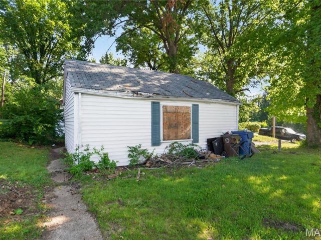 35 Robert Ave, Ferguson, MO 63135 | MLS #26003