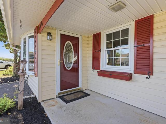35 Robin Hill Lane