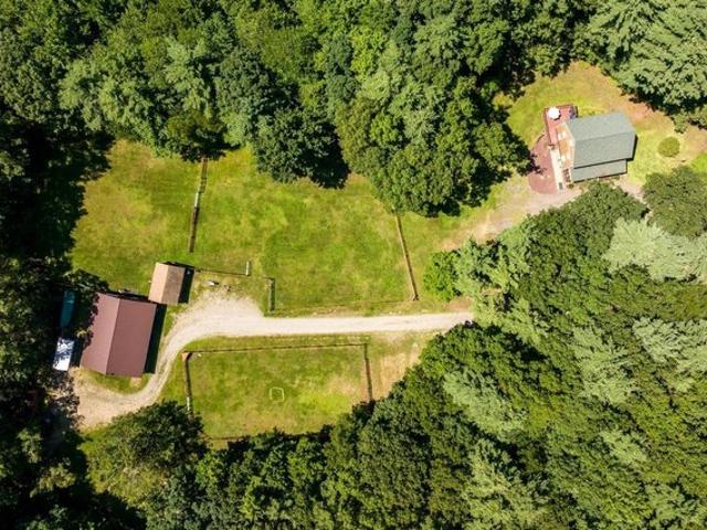35 Route 111, Kingston, NH 03848
