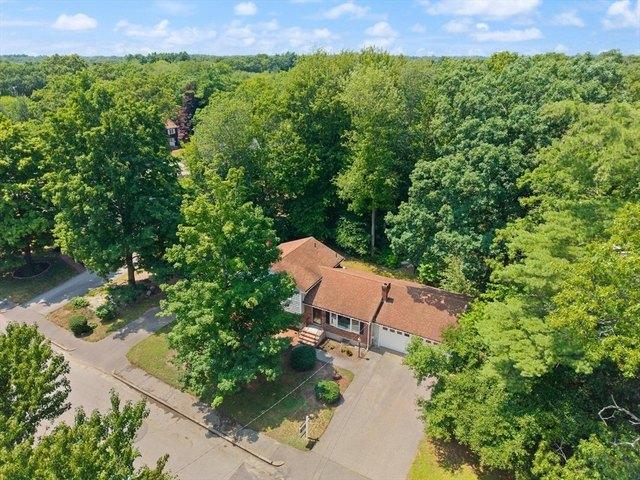 35 Rustic Dr, Weymouth, MA 02190