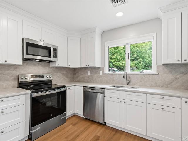 35 S Quincy Court S