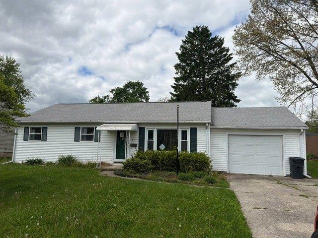 35 S 27th St, Newark, OH 43055