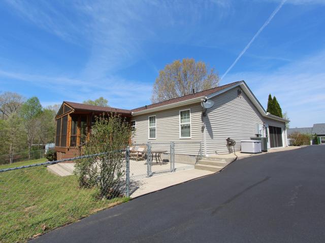 35 Saratoga Heights Road