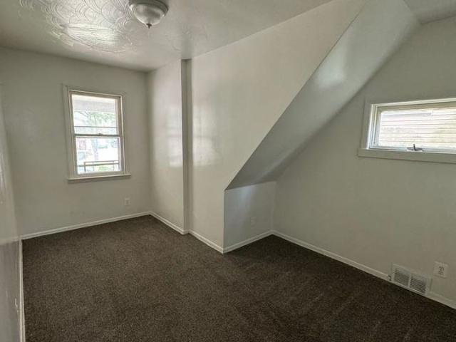 35 Sherwood Avenue 3 Bedroom Apartment for Rent at 35 Sherwood Ave, Rochester, NY 14619 19th Ward