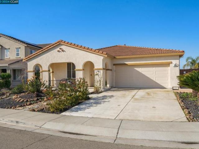 35 Solstice Ct, Oakley, CA 94561