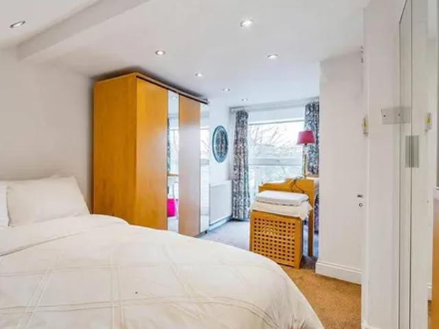35 Spruce Hills Road, Upper Walthamstow, London, E17 4LD, United Kingdom | 3 bed apartment for rent #133304772 | Rentberry