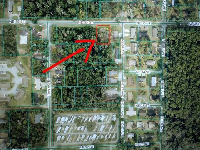 35 St, Silver Springs, FL 34488