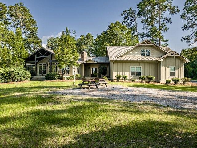 35 Sunsweet Hills Dr N, Tifton, GA 31793