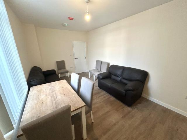 35B Taff Street, Pontypridd
