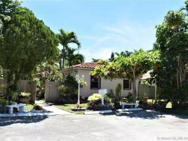 36045914 1008 NE 113th St