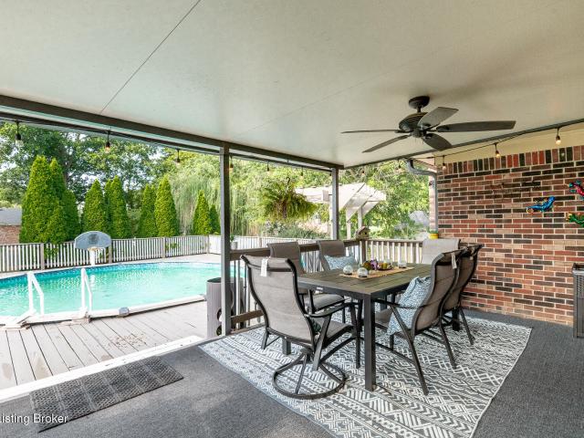 3604 Burkland Blvd