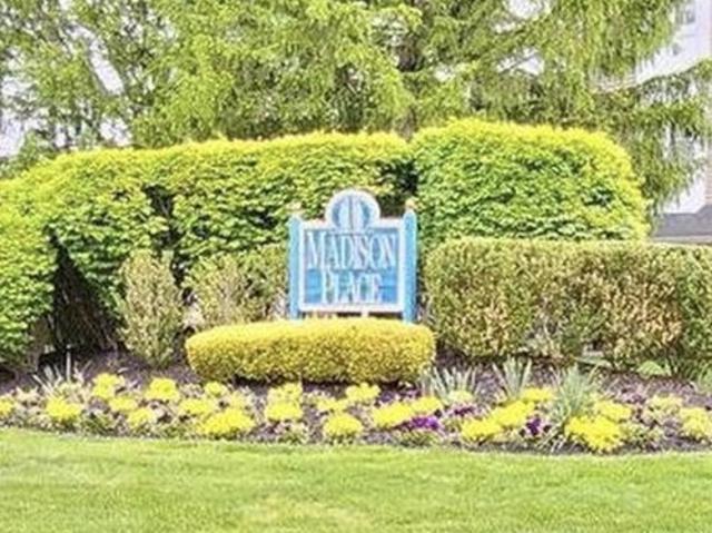 3604 B Saxony Dr, Mount Laurel, NJ 08054