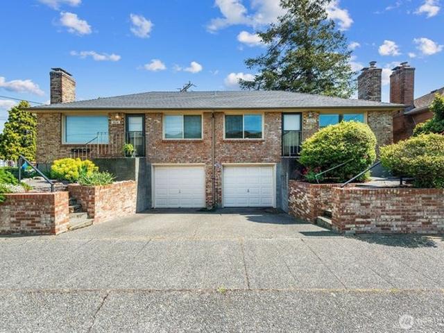 3604 Beach Dr SW, Seattle, WA 98116