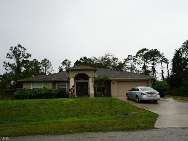3604 E 21st St, Alva, FL 33920