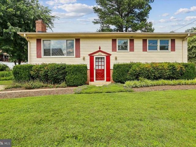 3604 Heritage Ln, Fairfax, VA 22030