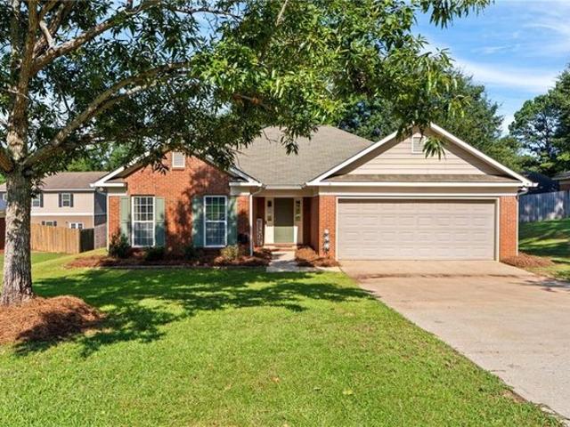 3604 Village Ct, Opelika, AL 36801