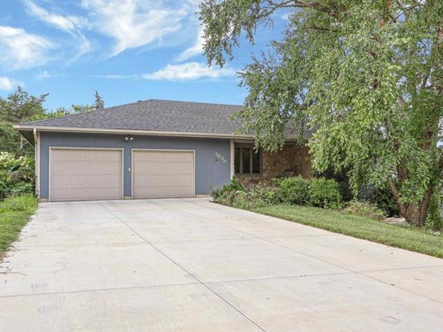3605 Monarch Cir, Manhattan, KS 66503