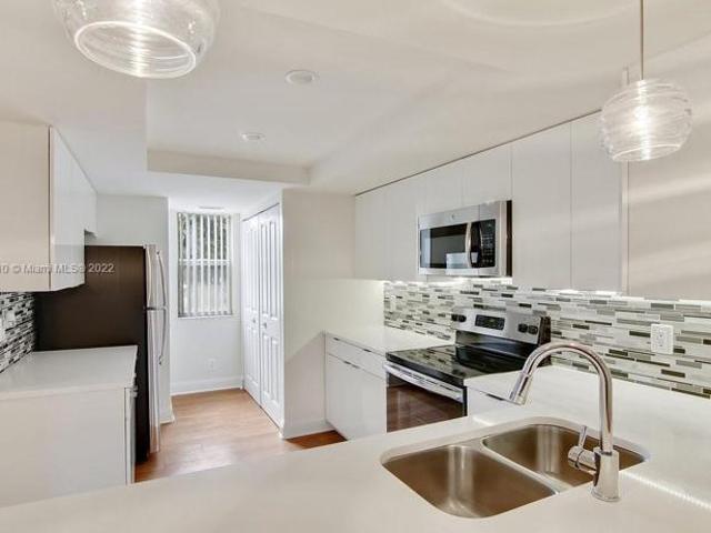 3605 NE 207th St #1202 Aventura, FL 33180