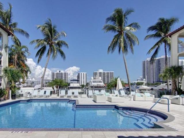 3605 NE 207th St #1204, Aventura, FL 33180