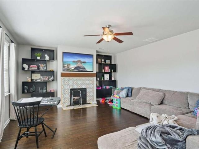 3605 Broadwick Lane