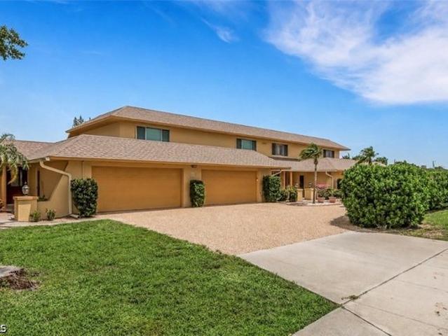 3605 Country Club Blvd Unit C, Cape Coral, FL 33904