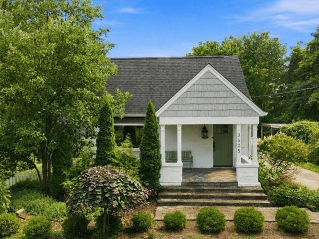 3605 E Galbraith Rd, Amberley, OH 45236