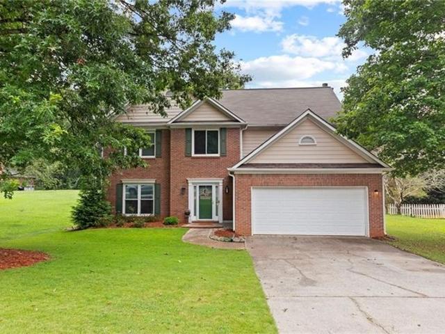3605 Highland Bluff Dr, Suwanee, GA 30024