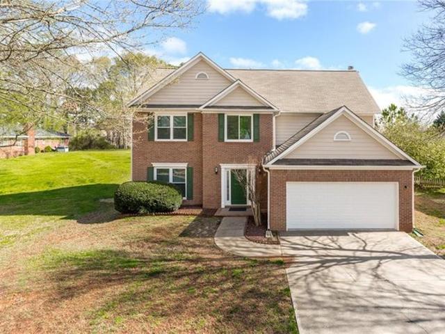 3605 Highland Bluff Dr, Suwanee, GA 30024