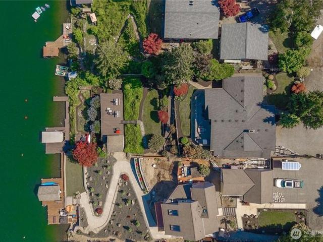 3605 Lakeridge Dr E, Lake Tapps, WA 98391