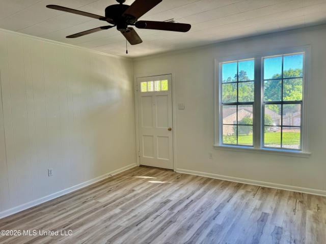 3605 Ridgewood Road
