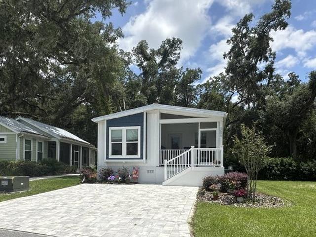 3605 Umbrella Tree Ln, Oxford, FL 34484